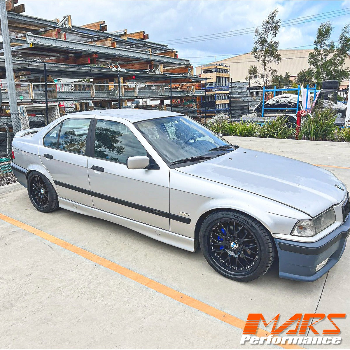 BMW 3-Series E36 Sedan & Hatchback – Classic Driving – Mars Performance
