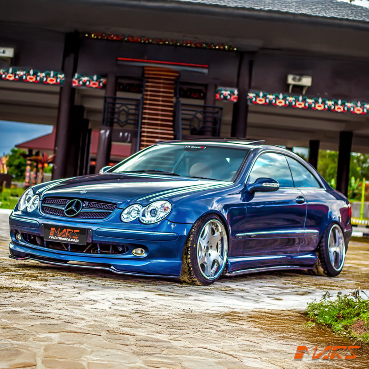 Mercedes-Benz CLK-Class W209/C209 Collection | Sporty Luxury Coupes ...