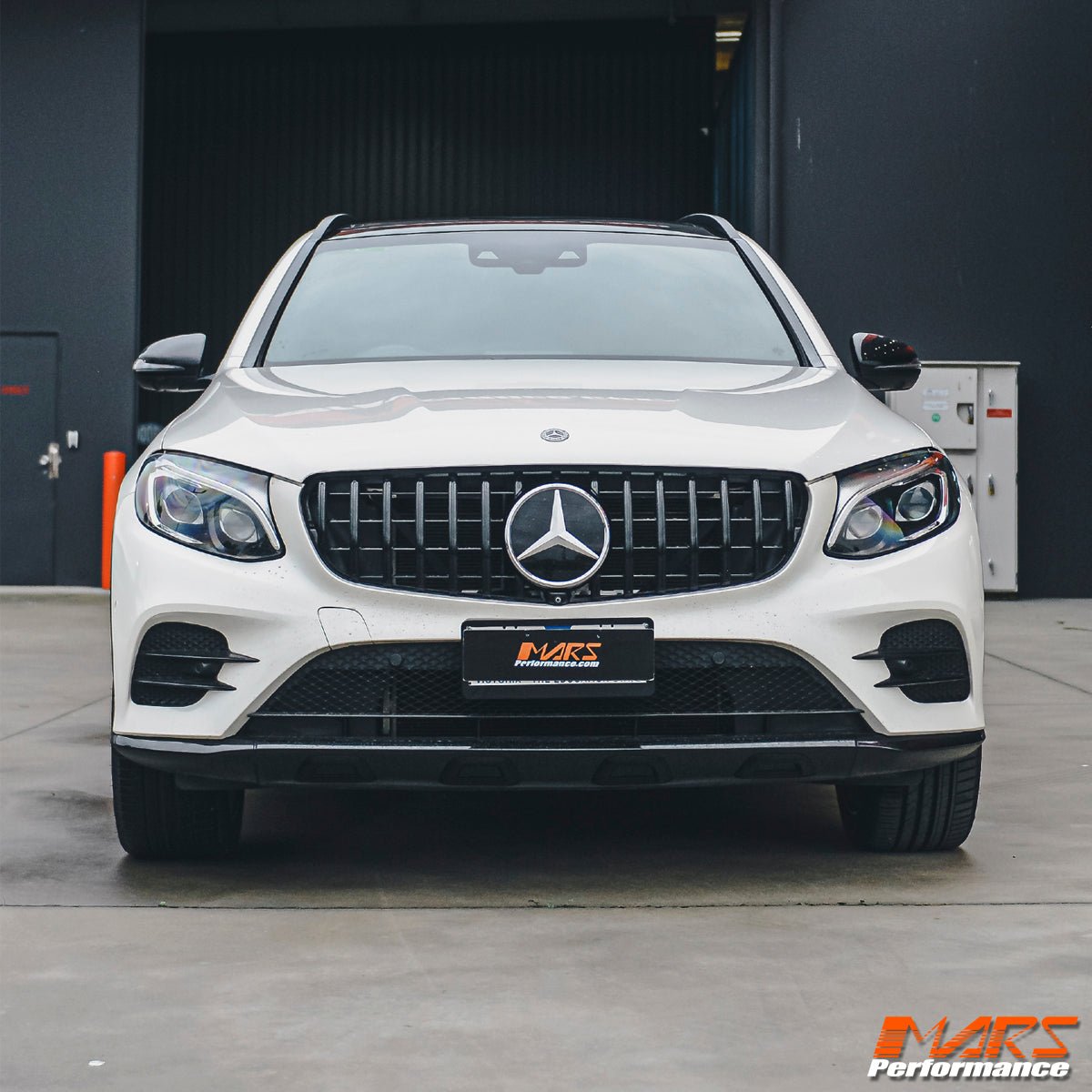Mercedes-Benz GLC-Class – Luxury Compact SUV for Everyday Versatility ...